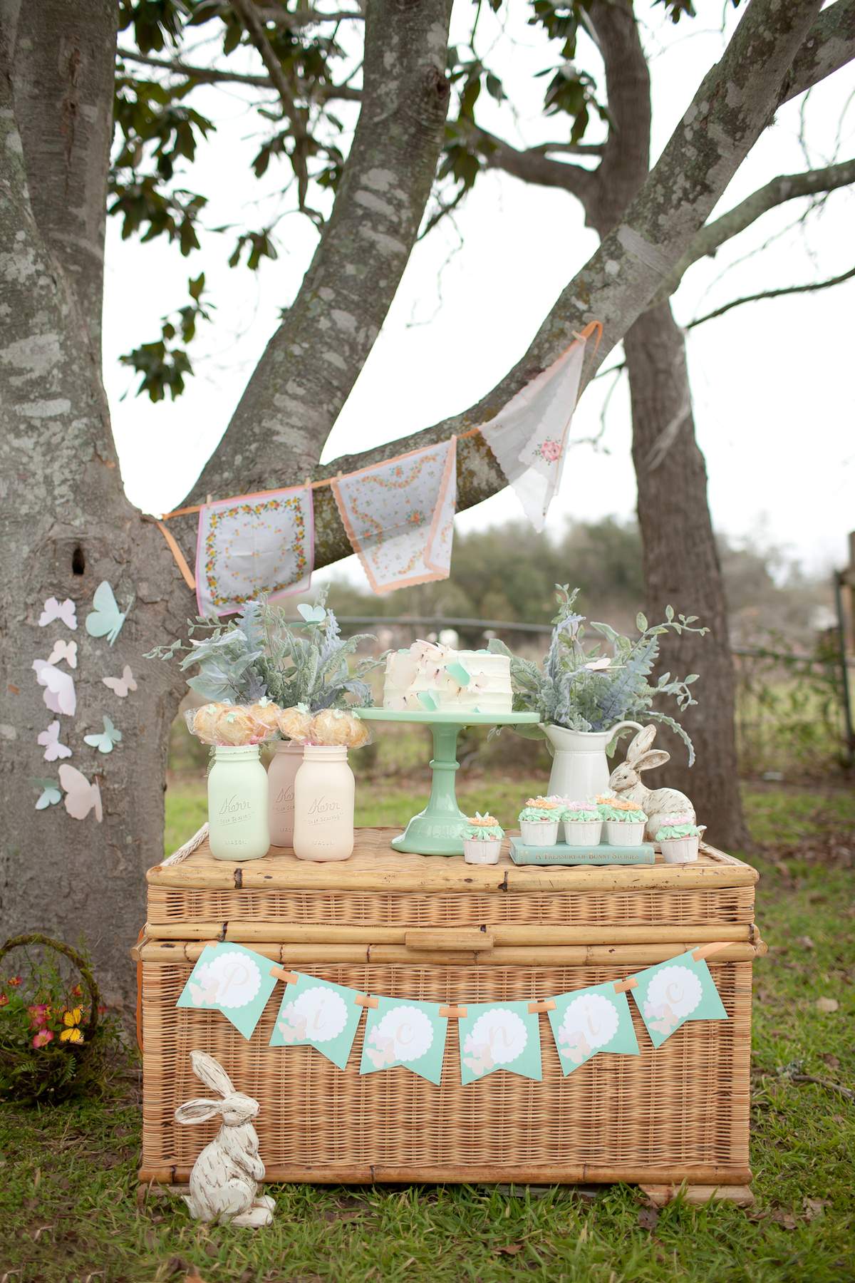 Picnic Spring Party Ideas | Photo 25 of 40 | Catch My Party