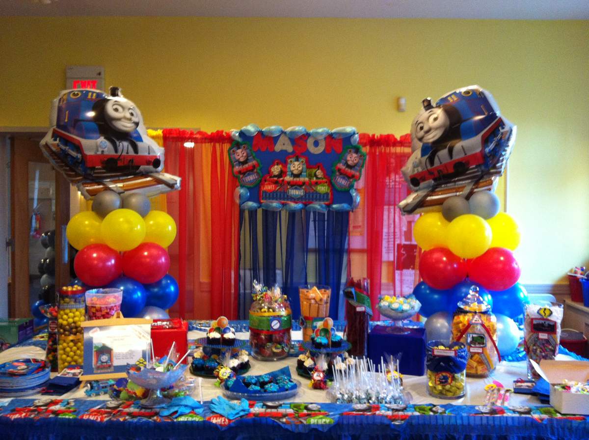 Thomas the Train Birthday Party Ideas | Photo 1 of 18 | Catch My Party