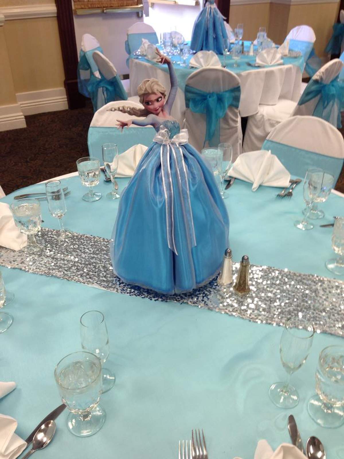 Frozen First Communion Party Ideas | Photo 9 of 18 | Catch My Party