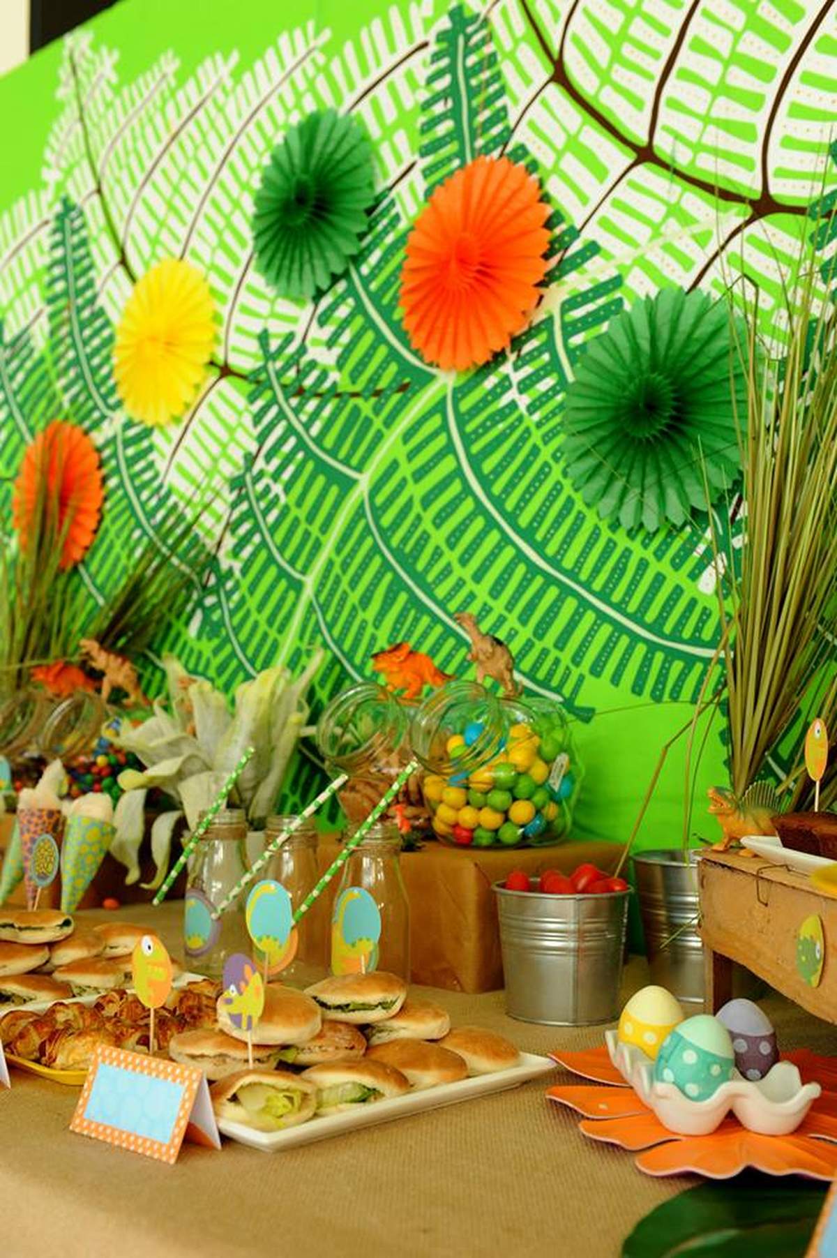 Dinosaurs Birthday Party Ideas | Photo 1 of 24 | Catch My Party