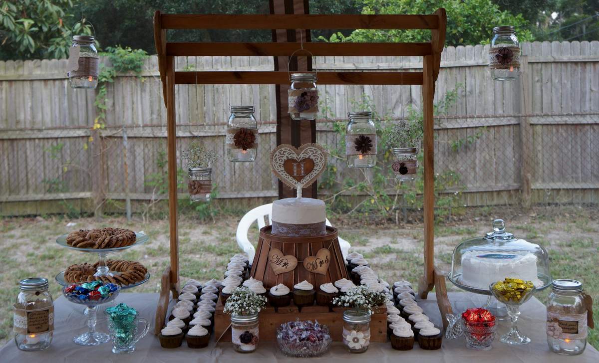 Country Chic, Rustic, mason jars / Wedding "Kris and Jessica's Wedding ...