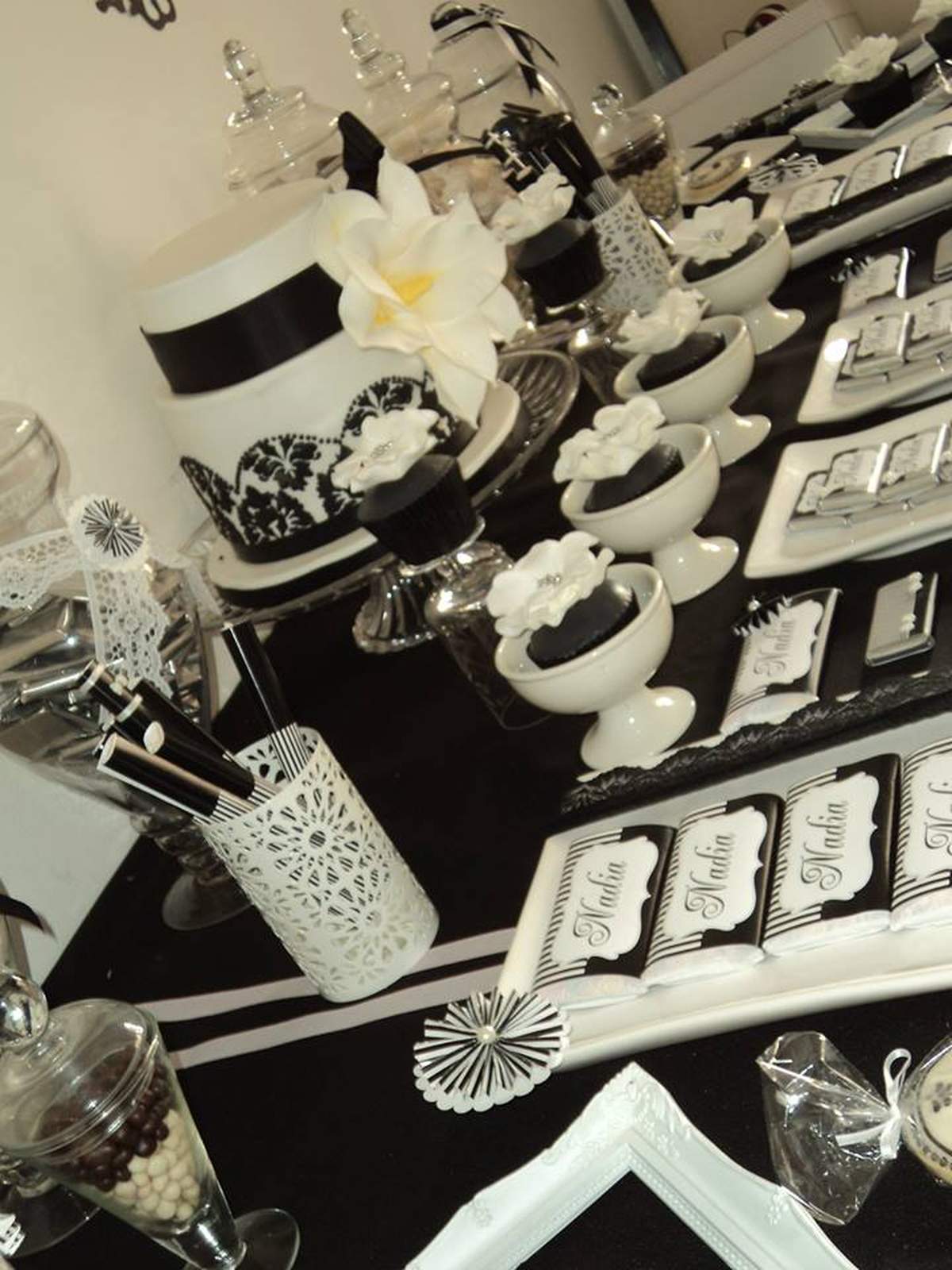 black and White Birthday Party Ideas | Photo 4 of 25 | Catch My Party