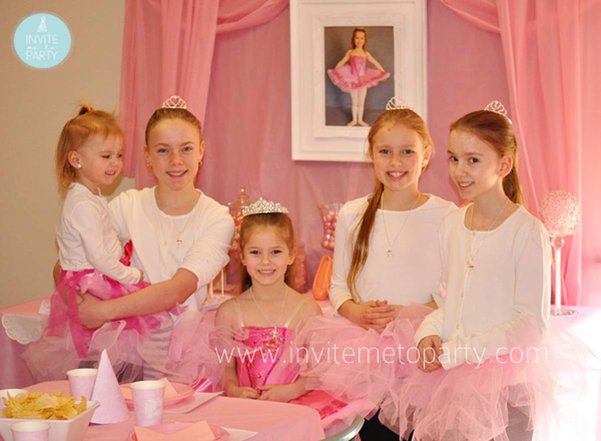 pink/ballet theme Birthday Party Ideas | Photo 7 of 21 | Catch My Party