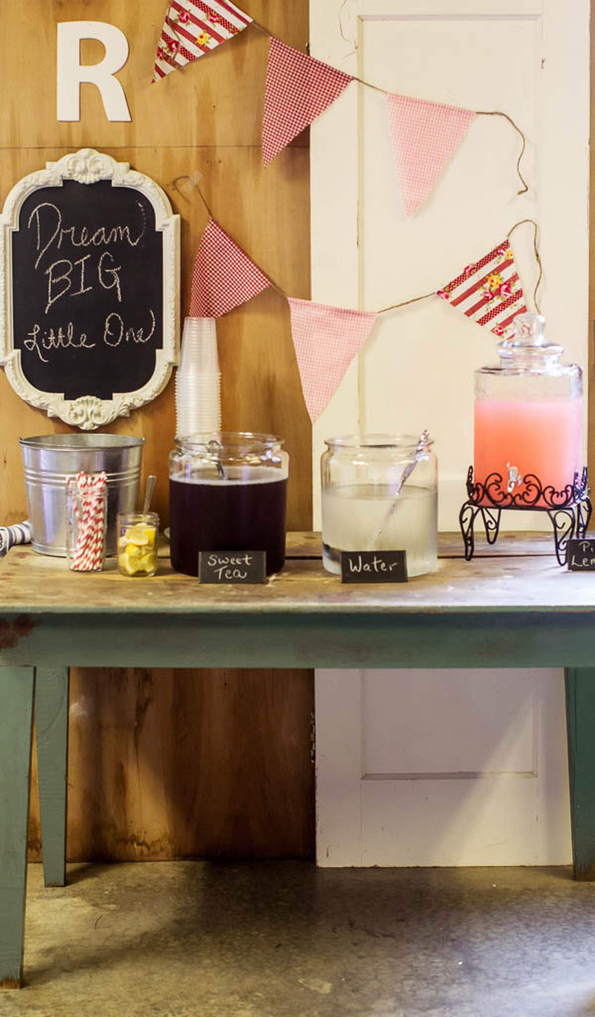 Vintage Picnic Birthday Party Ideas | Photo 2 of 28 | Catch My Party