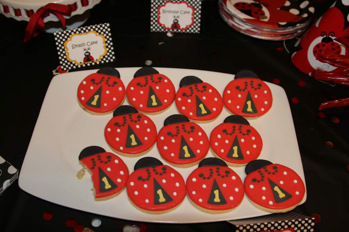 Ladybugs Birthday Party Ideas | Photo 9 of 44 | Catch My Party