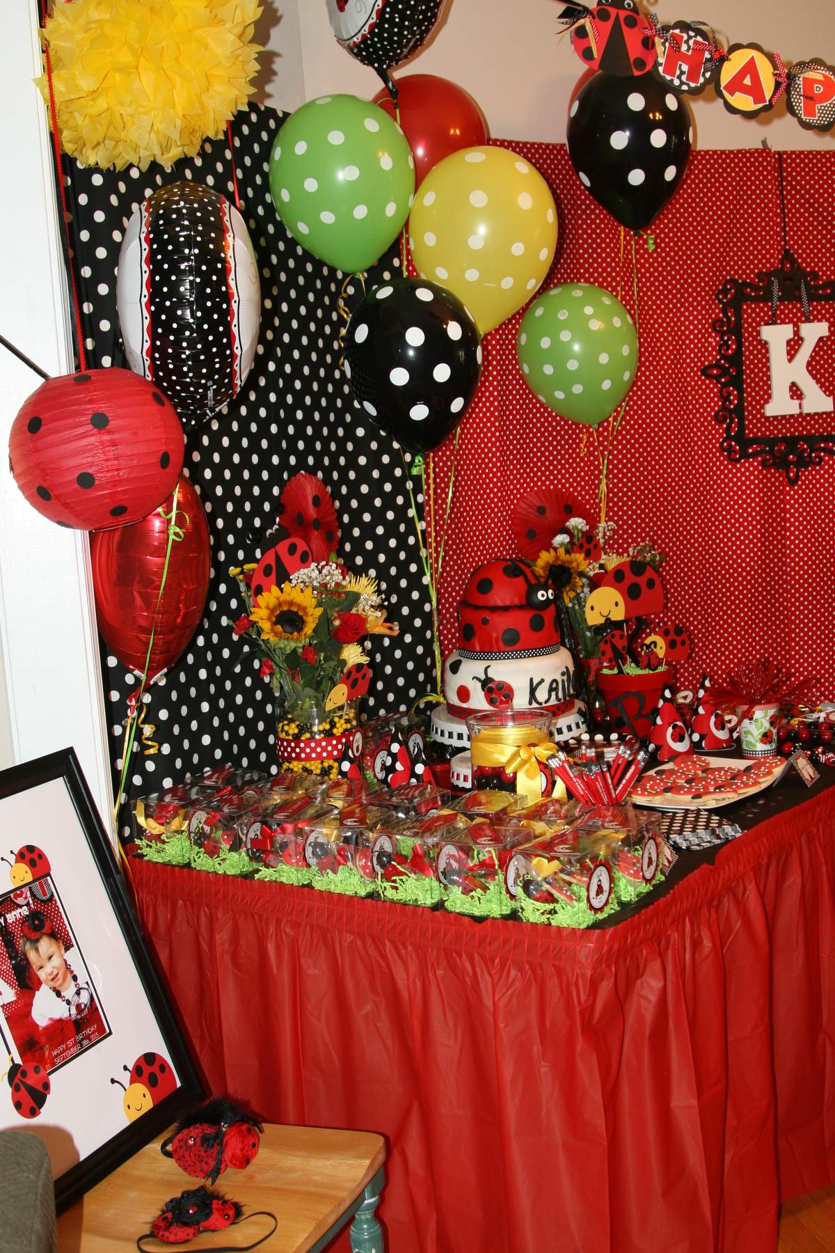 Ladybugs Birthday Party Ideas | Photo 9 of 44 | Catch My Party