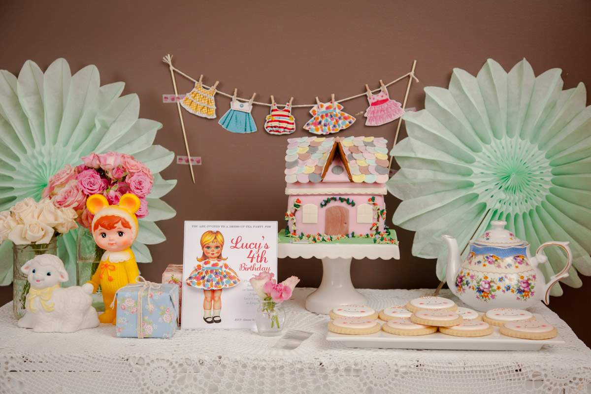 Vintage / Retro Birthday Party Ideas | Photo 4 of 17 | Catch My Party