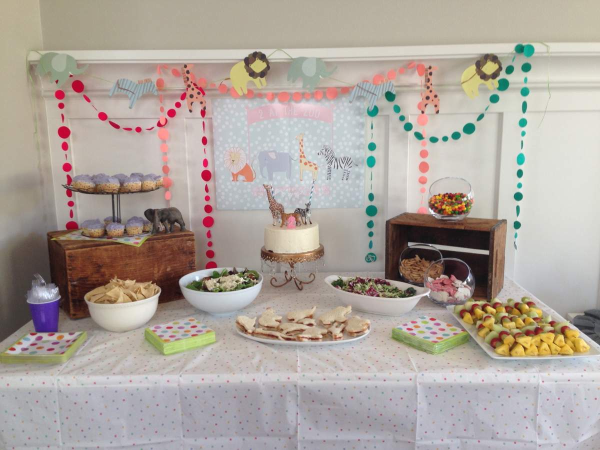 Zoo animals and polka dots Birthday Party Ideas | Photo 3 of 24 | Catch ...
