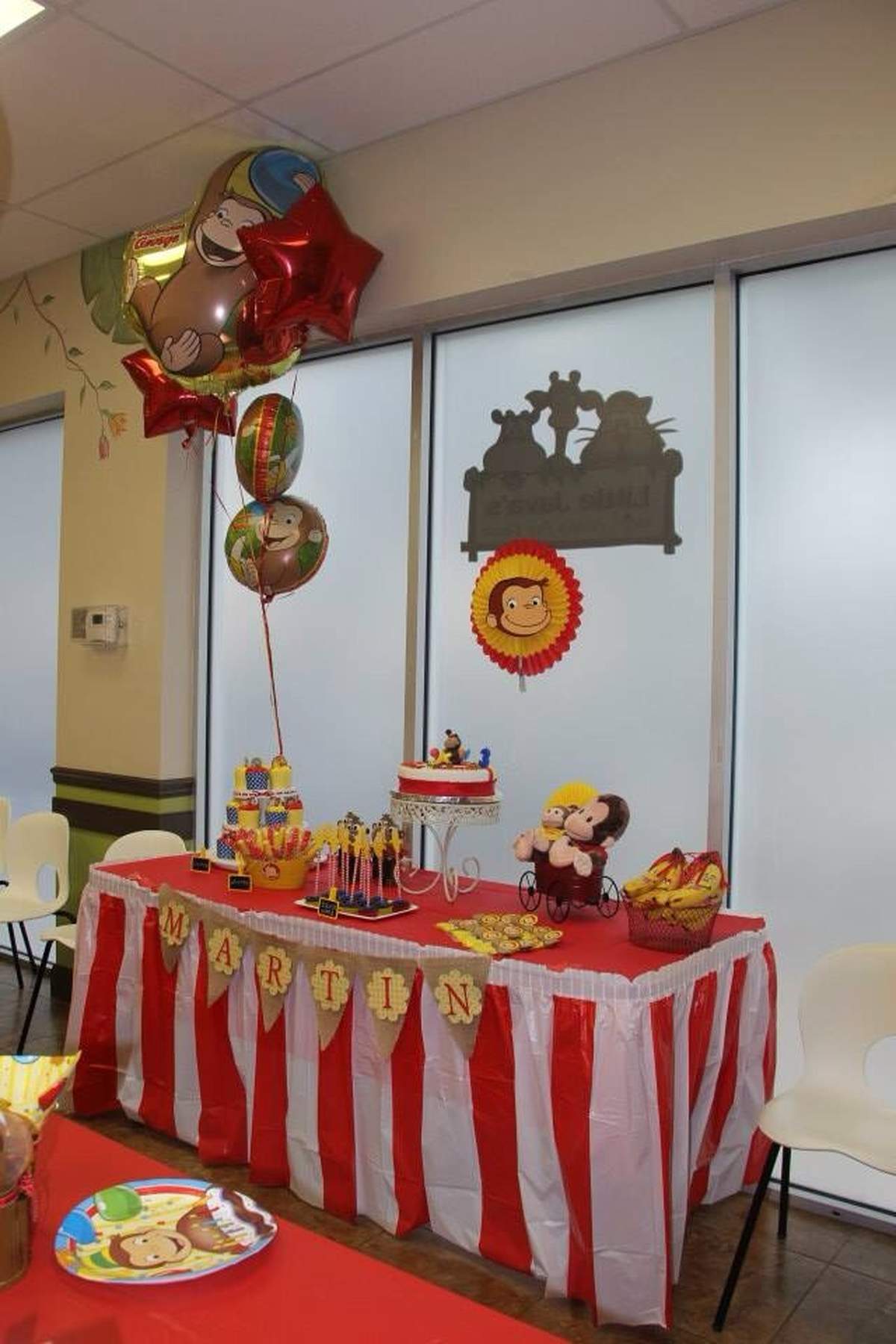 Curious George Birthday Party Ideas | Photo 10 of 24 | Catch My Party