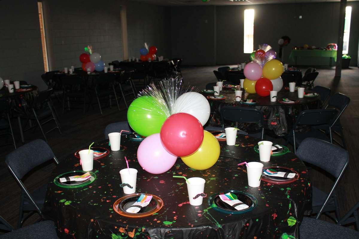Neon / Glow in the Dark Birthday Party Ideas | Photo 1 of 20 | Catch My ...