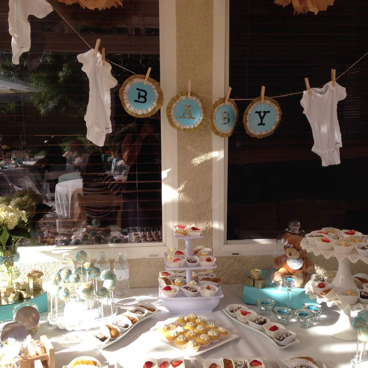 Vintage / Retro Baby Shower Party Ideas | Photo 6 of 24 | Catch My Party