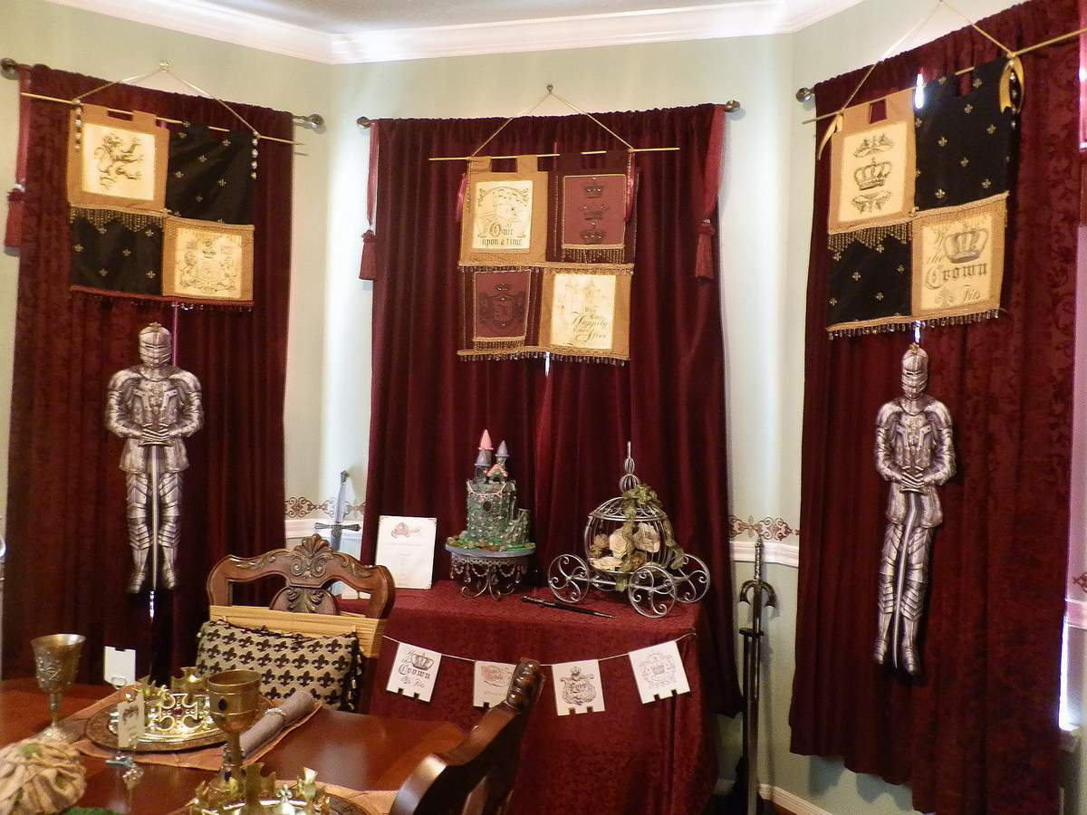 Medieval Birthday Party Ideas | Photo 29 of 37 | Catch My Party