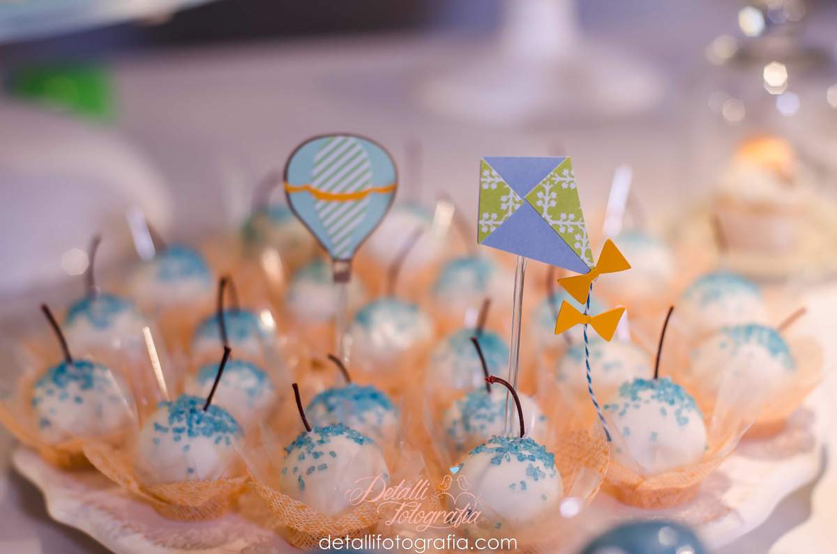 Balloons, kites and windmills Birthday Party Ideas | Photo 6 of 53 ...