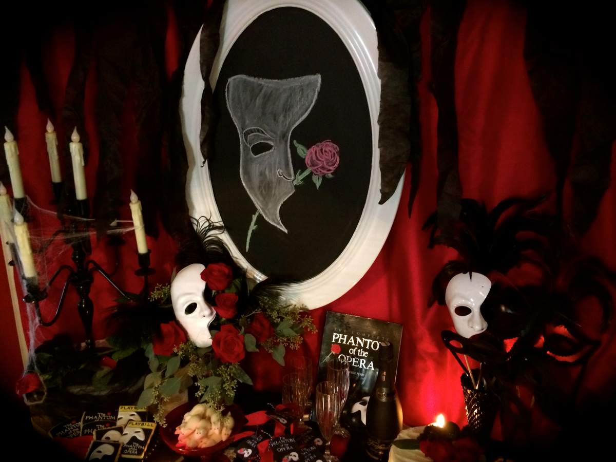 Phantom Of The Opera Cocktail Party Ideas | Photo 1 of 13 | Catch My Party