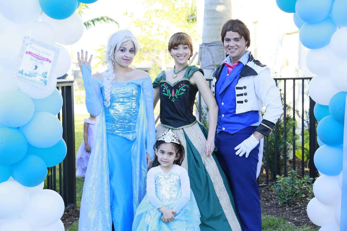 Disney Frozen Birthday Party Ideas | Photo 2 of 28 | Catch My Party