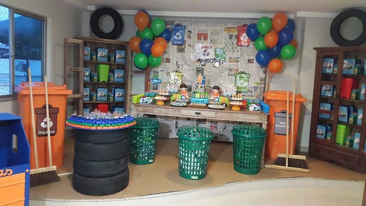 Garbage Truck Birthday Party Ideas | Photo 1 of 16 | Catch My Party