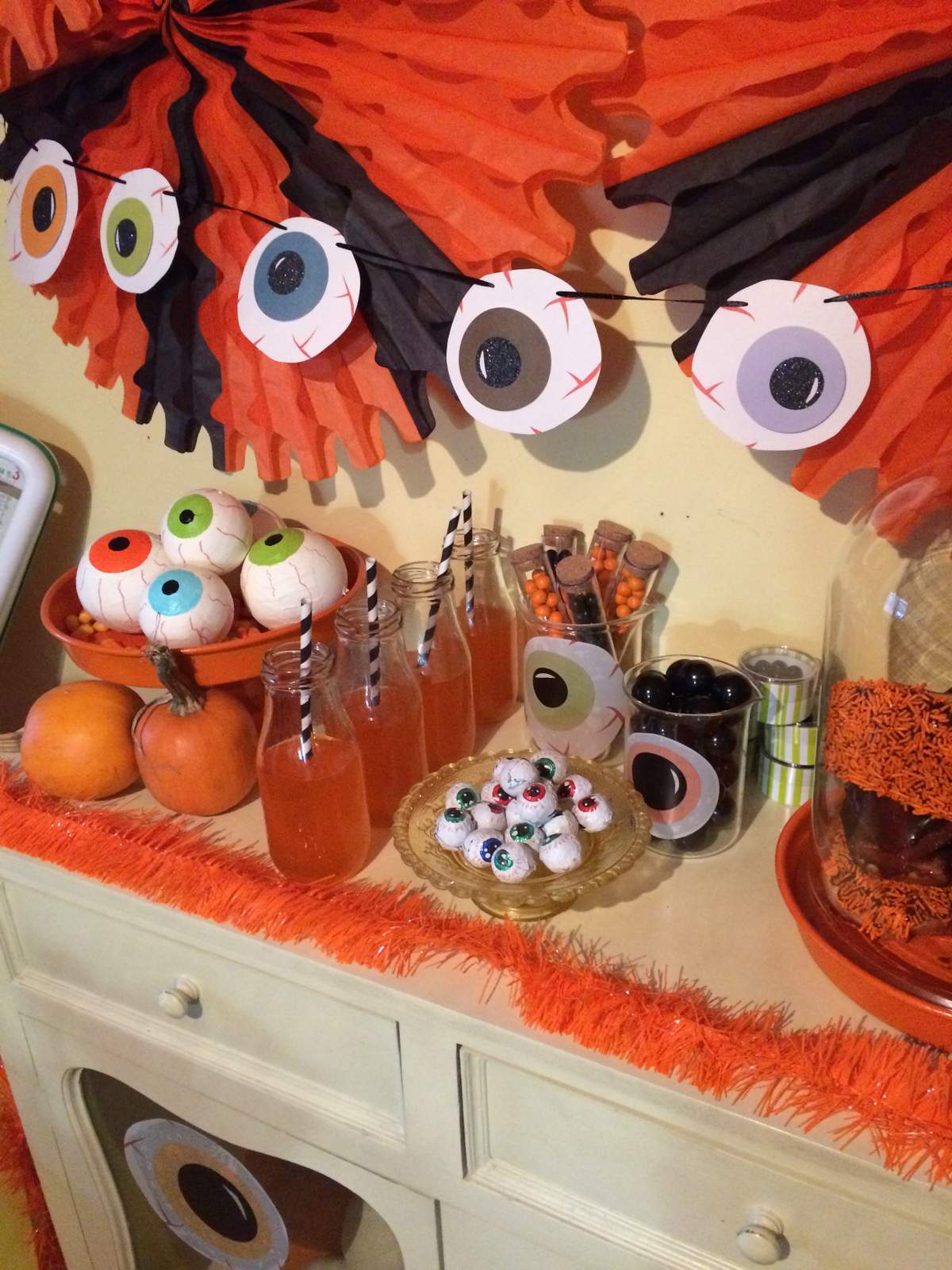 Eyeball Party Halloween Party Ideas | Photo 4 of 10 | Catch My Party