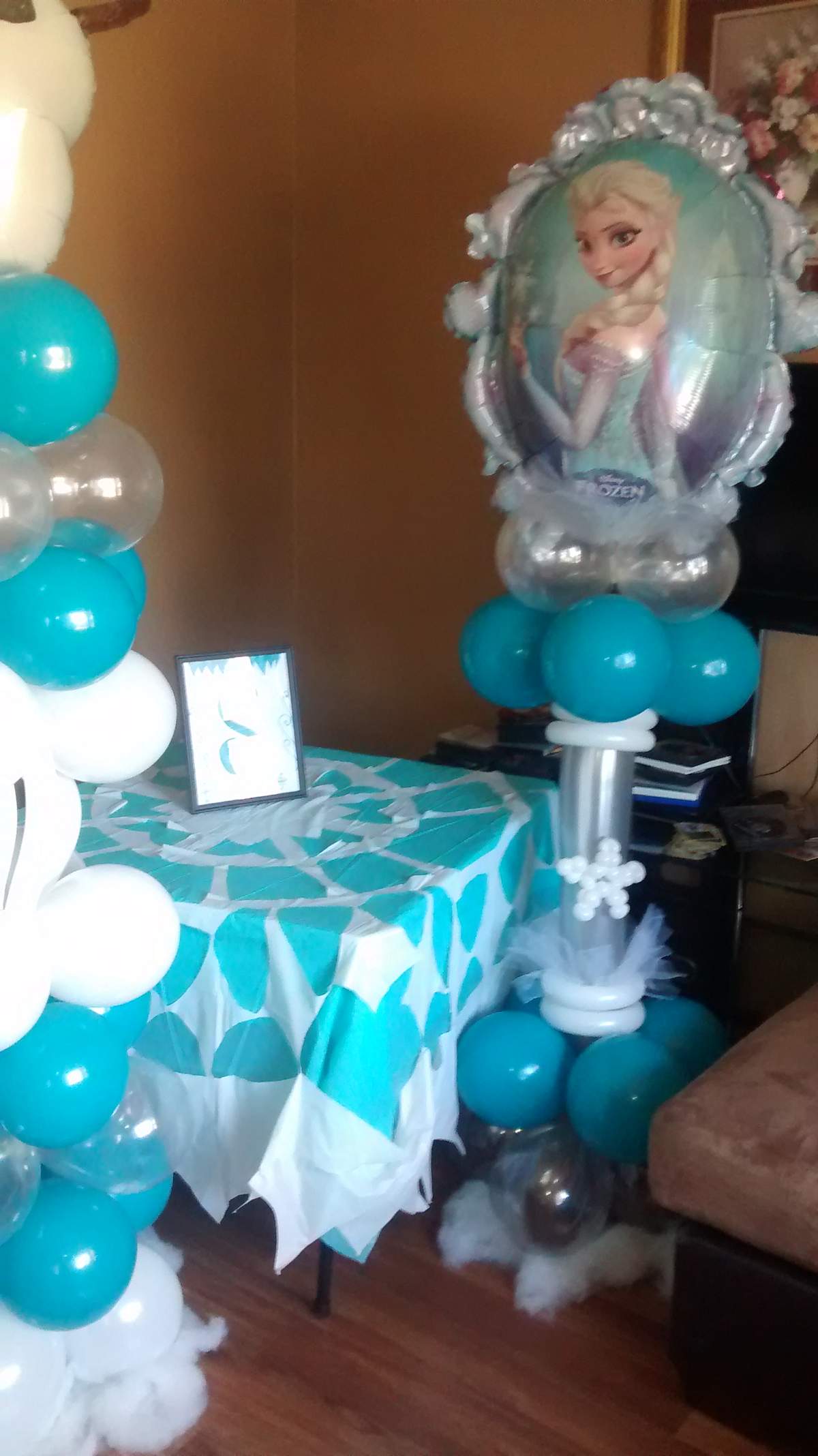 disneys frozen elsa Birthday Party Ideas | Photo 10 of 10 | Catch My Party