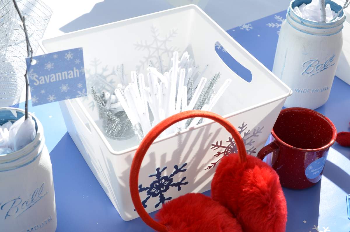 Do You Want To Build A Snowflake Party? Christmas/Holiday Party Ideas ...