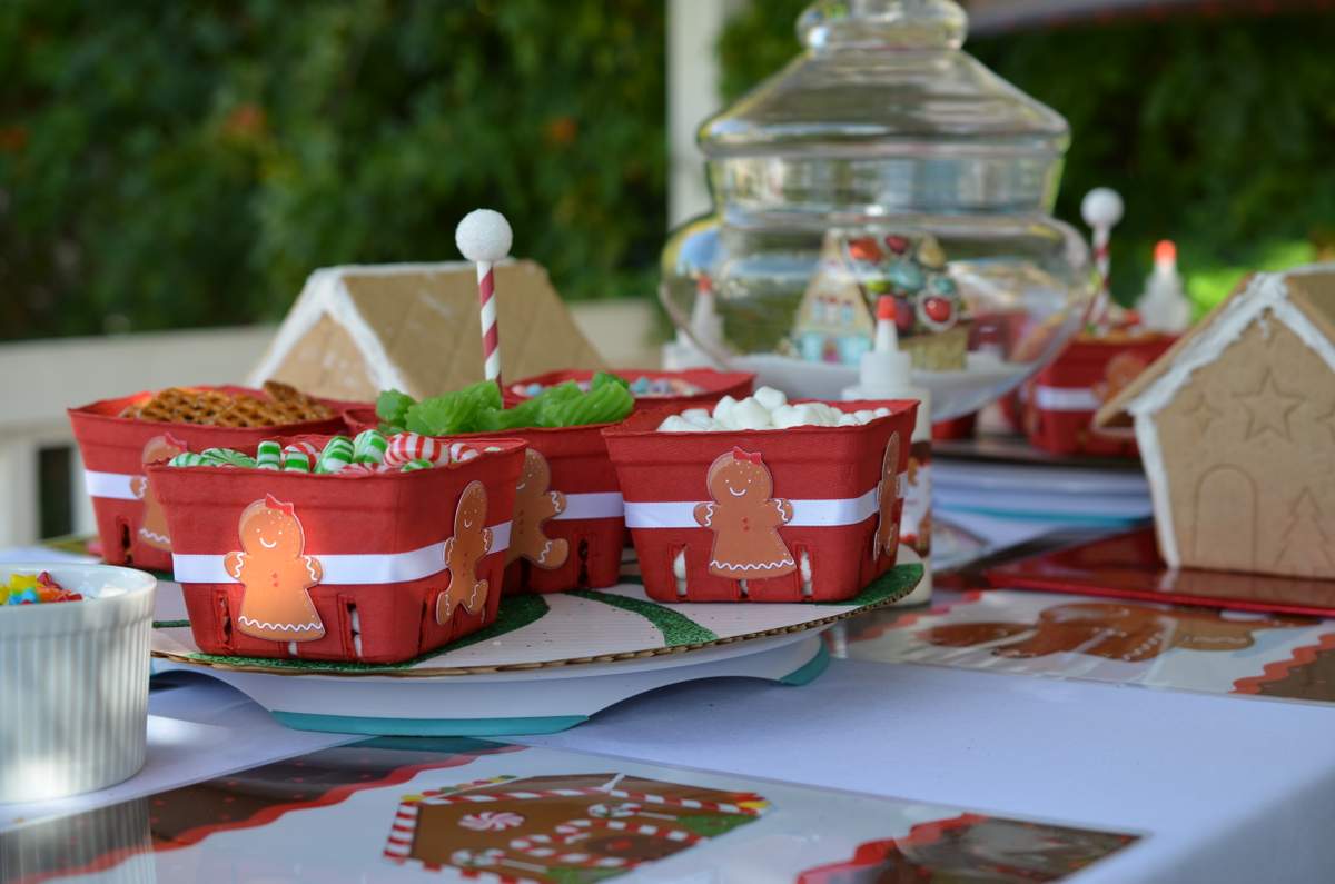 Kid Friendly Gingerbread House Party Christmas/Holiday Party Ideas ...