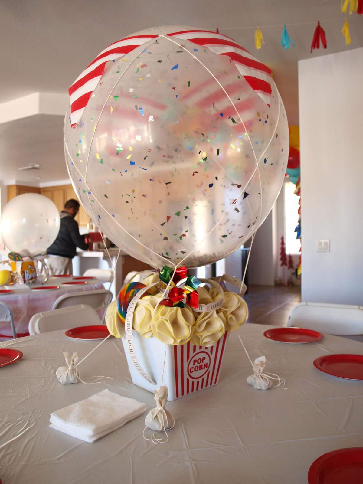 Circus / Carnival Birthday Party Ideas | Photo 2 of 14 | Catch My Party