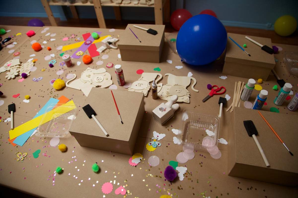 Arts & Crafts Craft Party Party Ideas | Photo 9 of 9 | Catch My Party