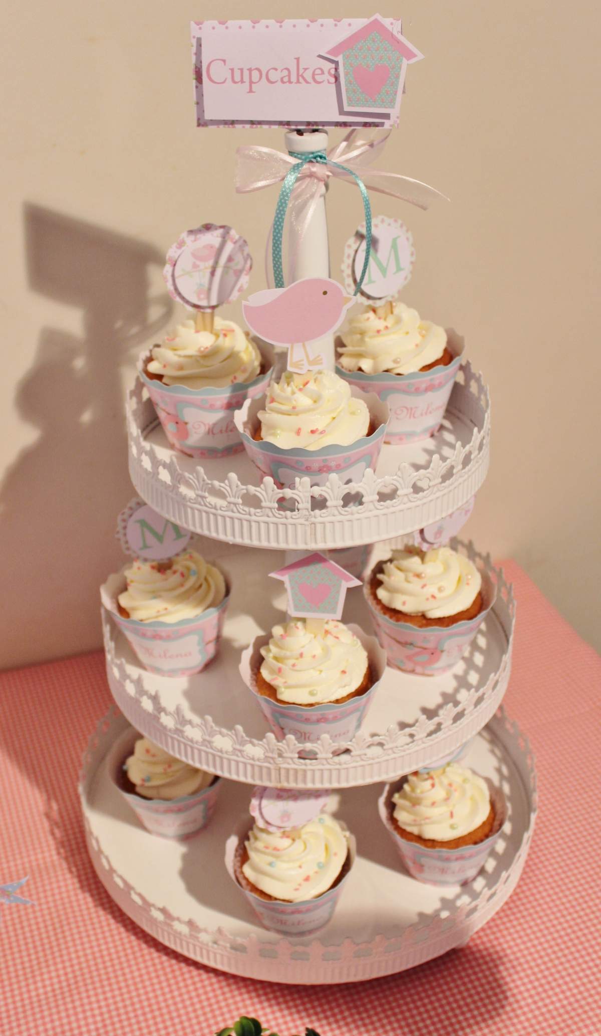 Birds / Feathers / Nest Birthday Party Ideas | Photo 6 of 10 | Catch My ...