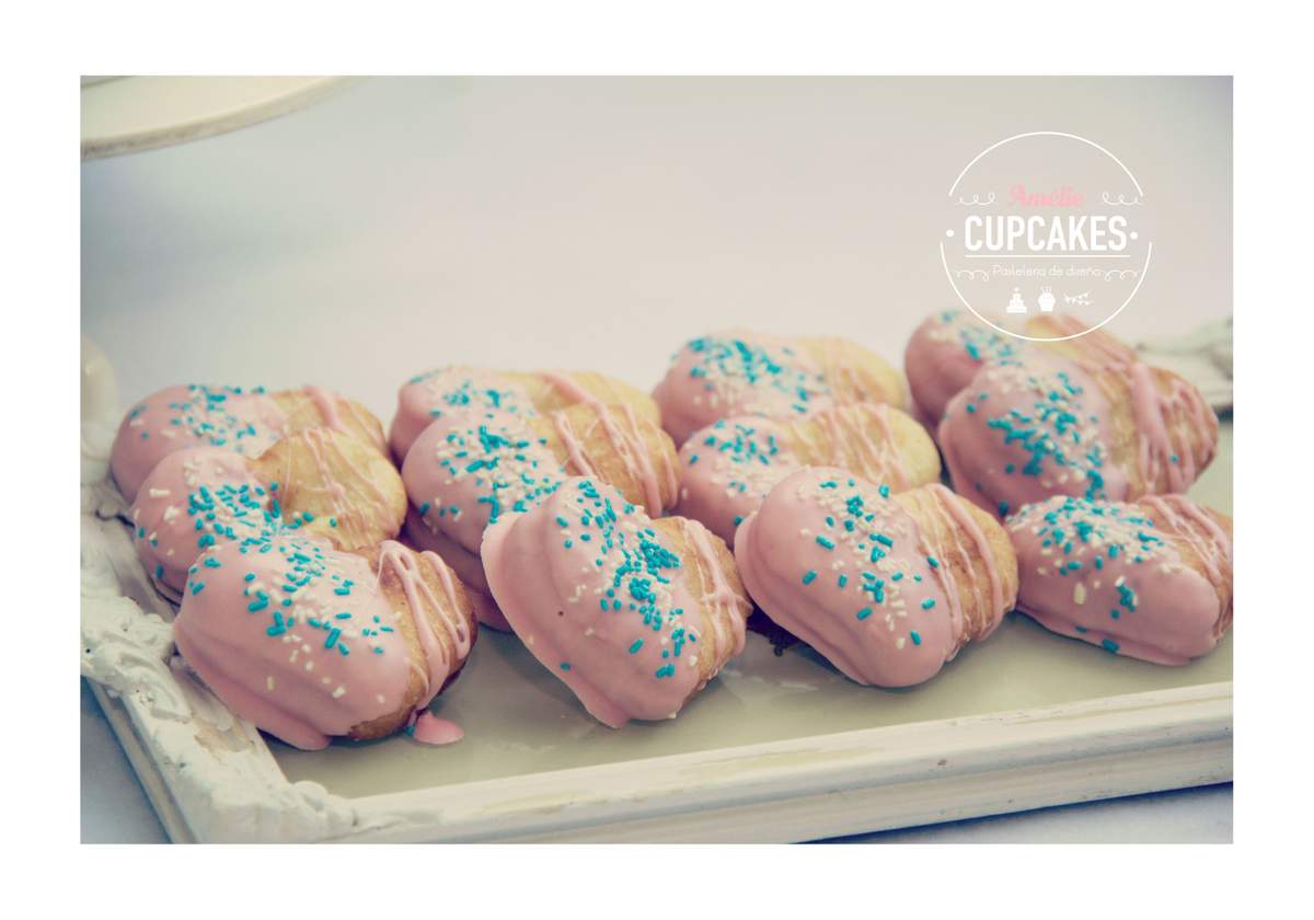 Lovely Cupcake Chevron Cake Birthday Party Ideas | Photo 1 of 5 | Catch ...