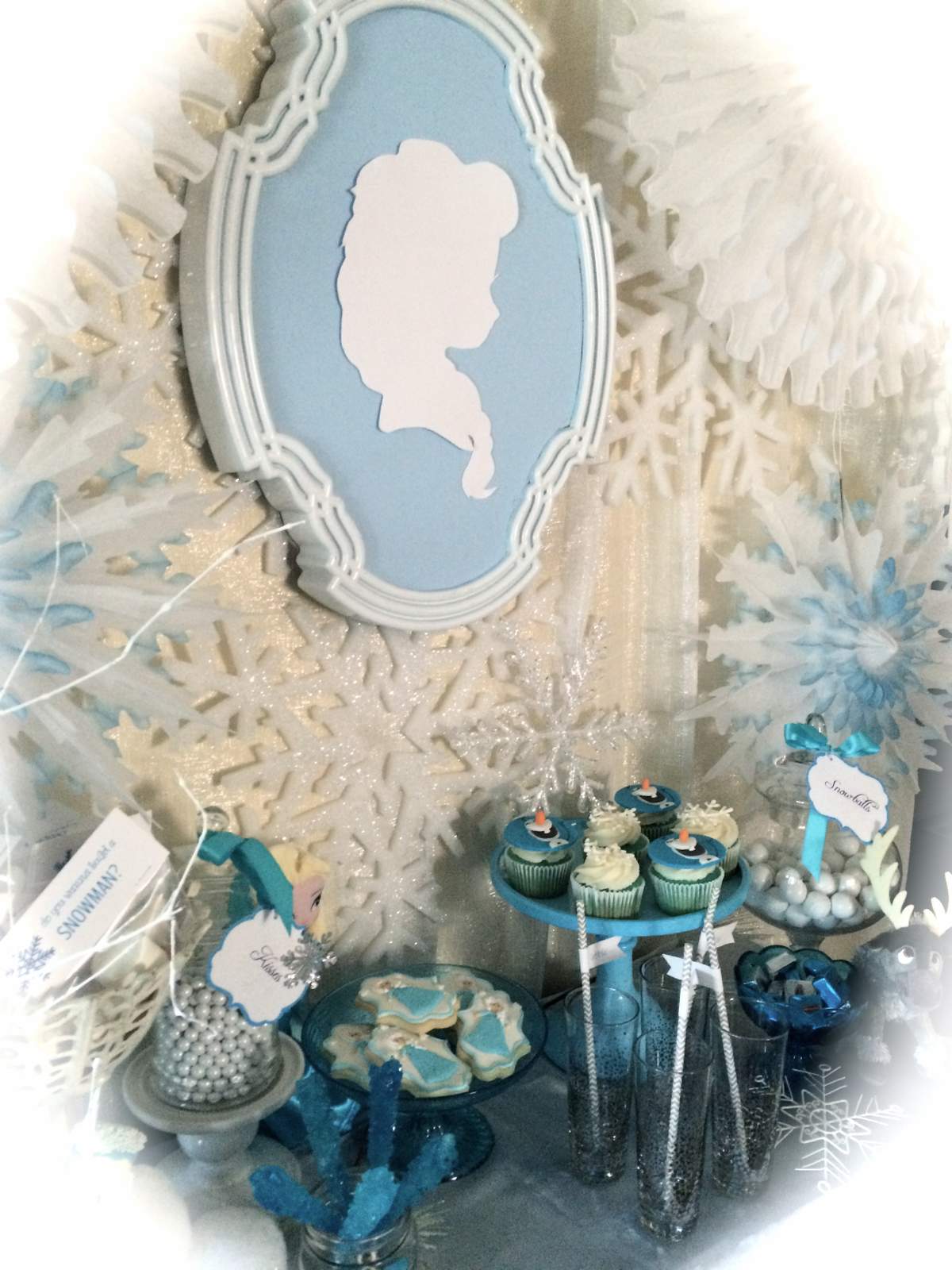 Frozen/Elsa Birthday Party Ideas | Photo 1 of 18 | Catch My Party