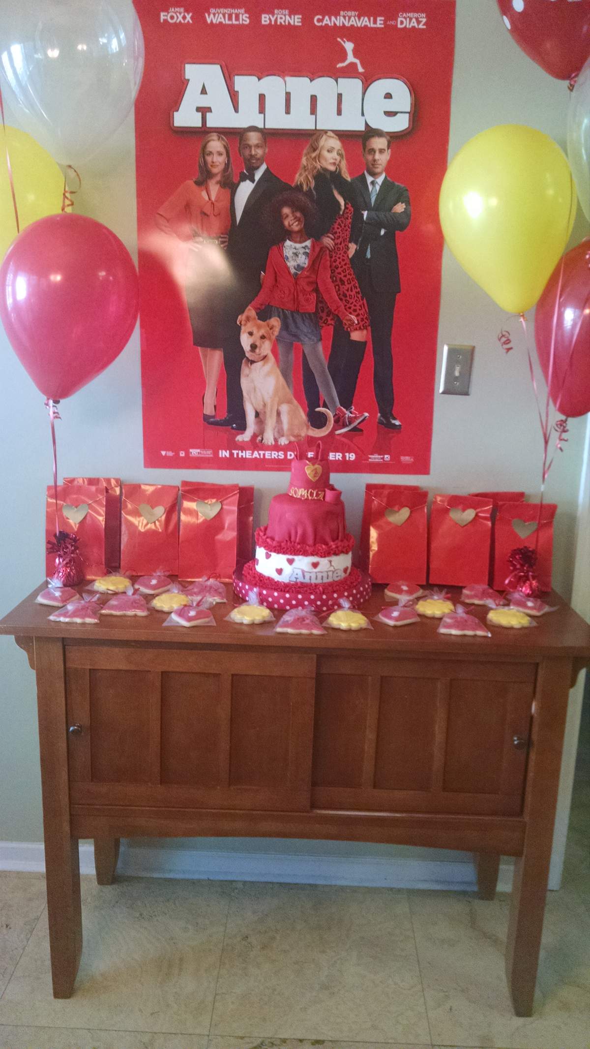 The Annie Movie Birthday Party Ideas | Photo 11 of 35 | Catch My Party