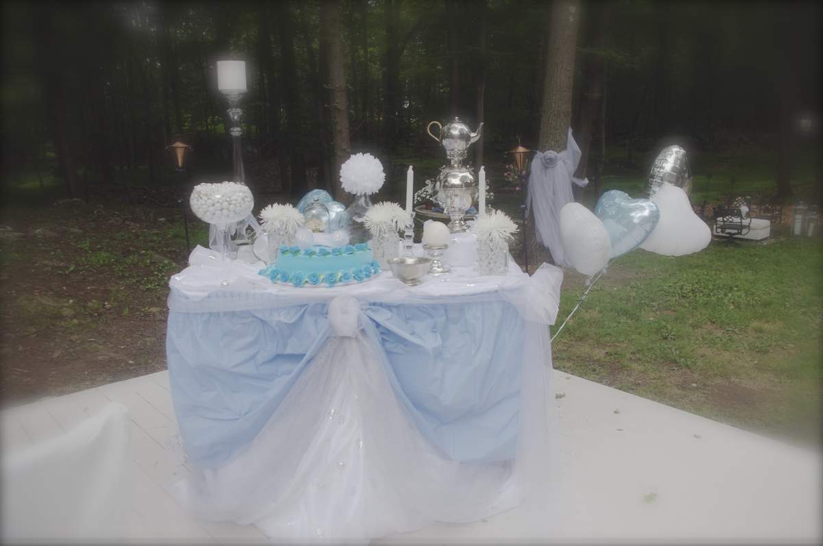Past Midnight Birthday Party Ideas | Photo 10 of 10 | Catch My Party