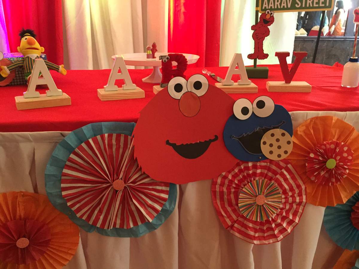 Elmo Birthday Party Ideas | Photo 4 of 25 | Catch My Party
