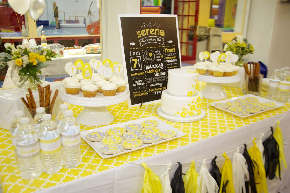 Yellow Birthday Party Ideas | Photo 11 of 17 | Catch My Party