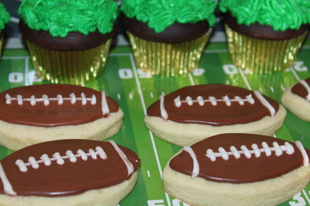 UCLA Bruins Birthday Party Ideas | Photo 2 of 50 | Catch My Party