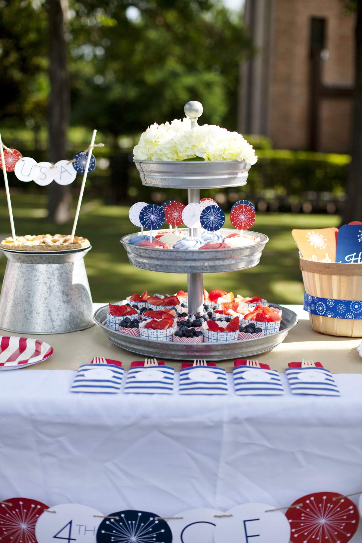 Patriotic 4th of July Party Ideas | Photo 1 of 20 | Catch My Party