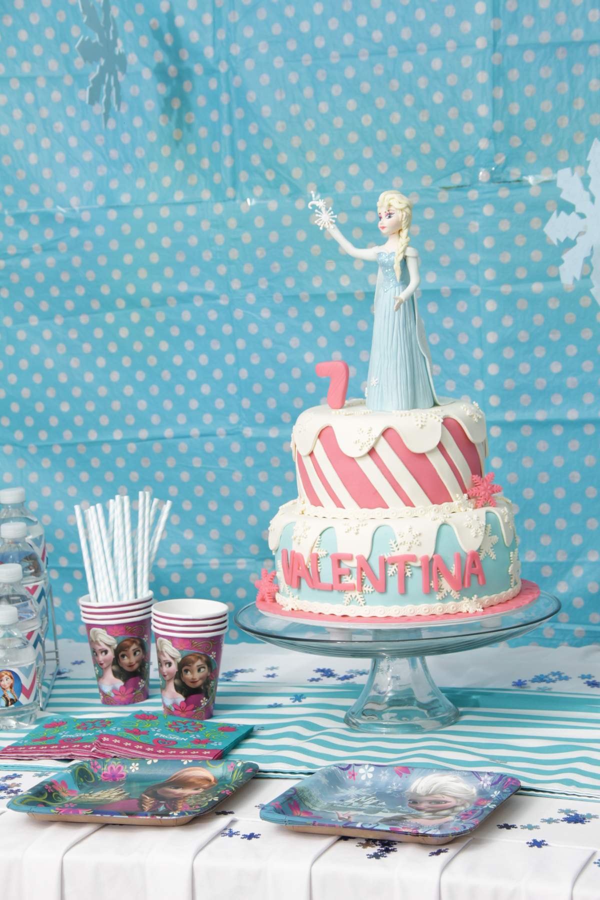 Frozen, little girls loves Elsa. Birthday Party Ideas | Photo 3 of 31 ...