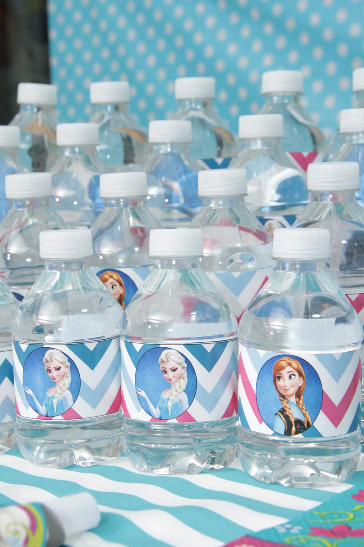 Frozen, little girls loves Elsa. Birthday Party Ideas | Photo 3 of 31 ...