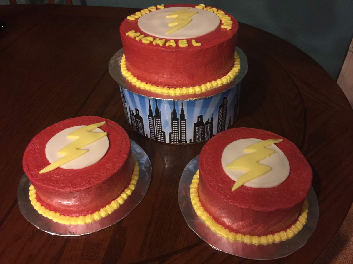 The Flash - Superhero Birthday Party Ideas | Photo 5 of 8 | Catch My Party