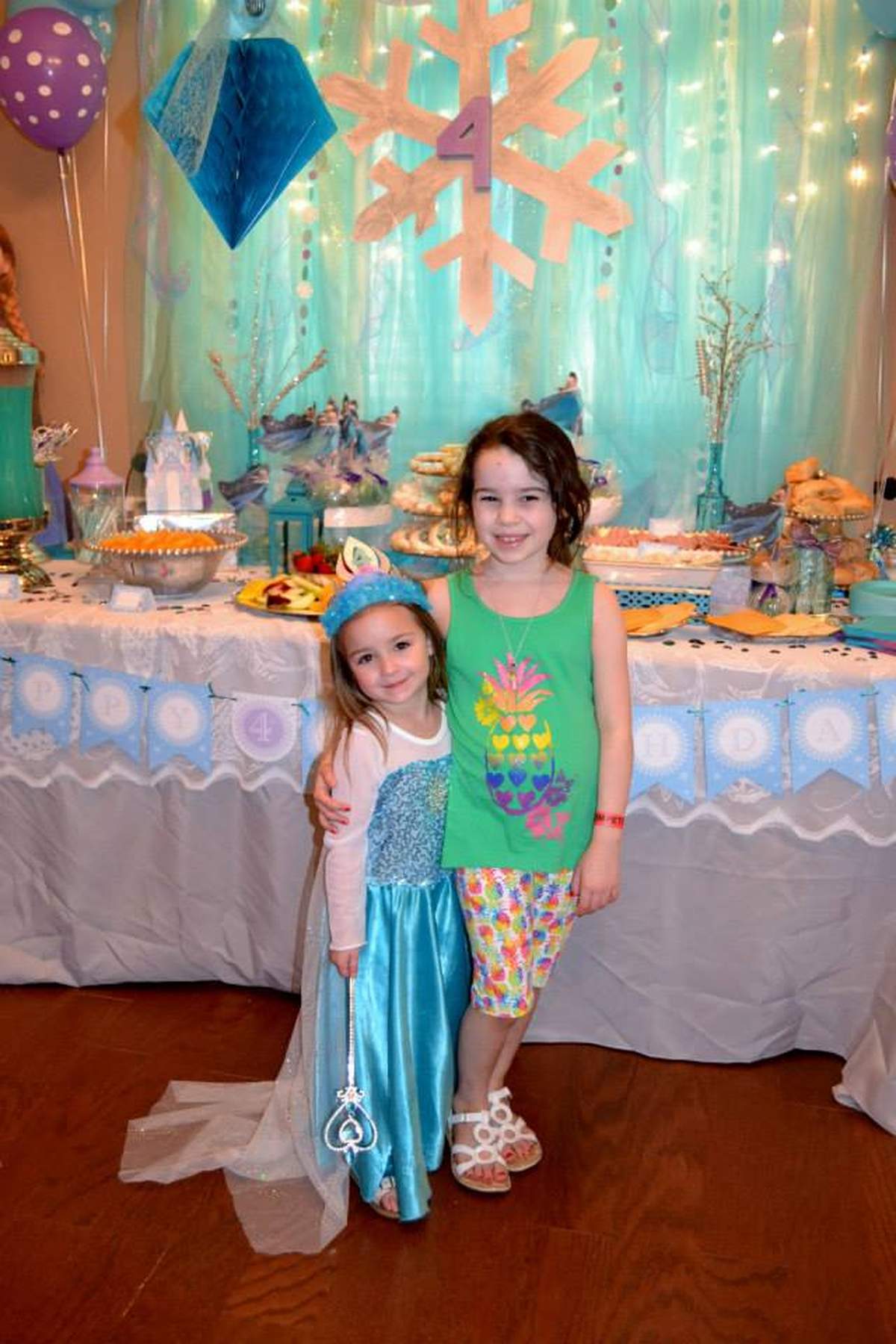 Frozen (Disney) Birthday Party Ideas | Photo 14 of 29 | Catch My Party