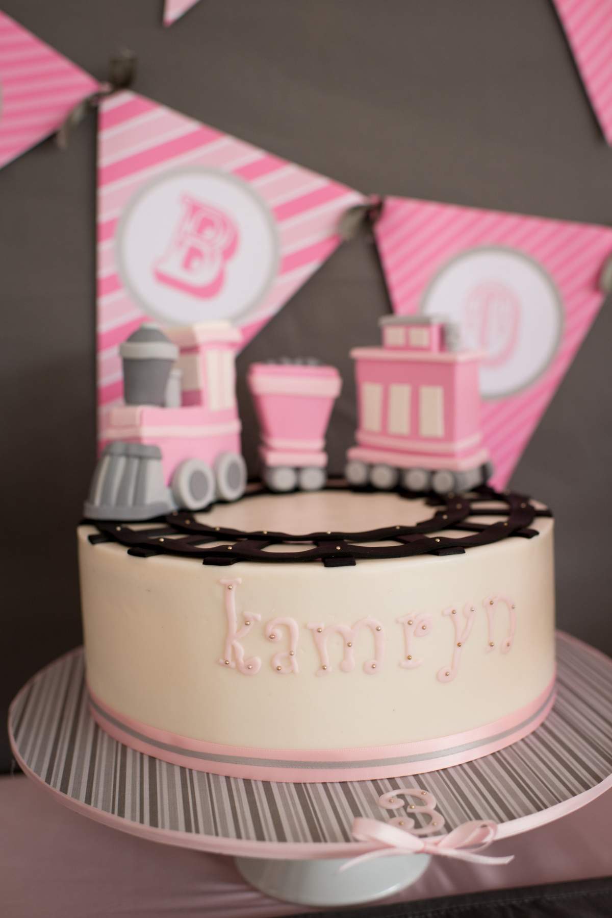 Girl Train Party Birthday Party Ideas | Photo 2 of 94 | Catch My Party