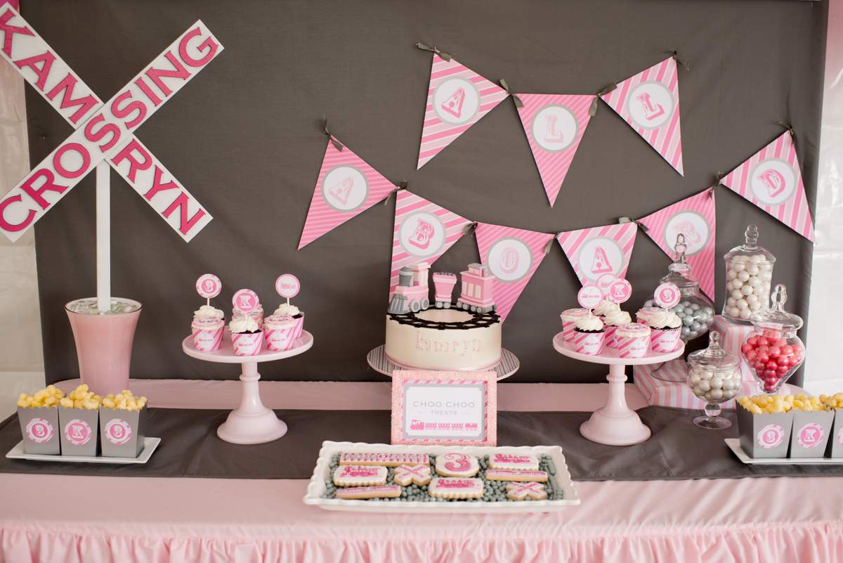 Girl Train Party Birthday Party Ideas | Photo 1 of 94 | Catch My Party