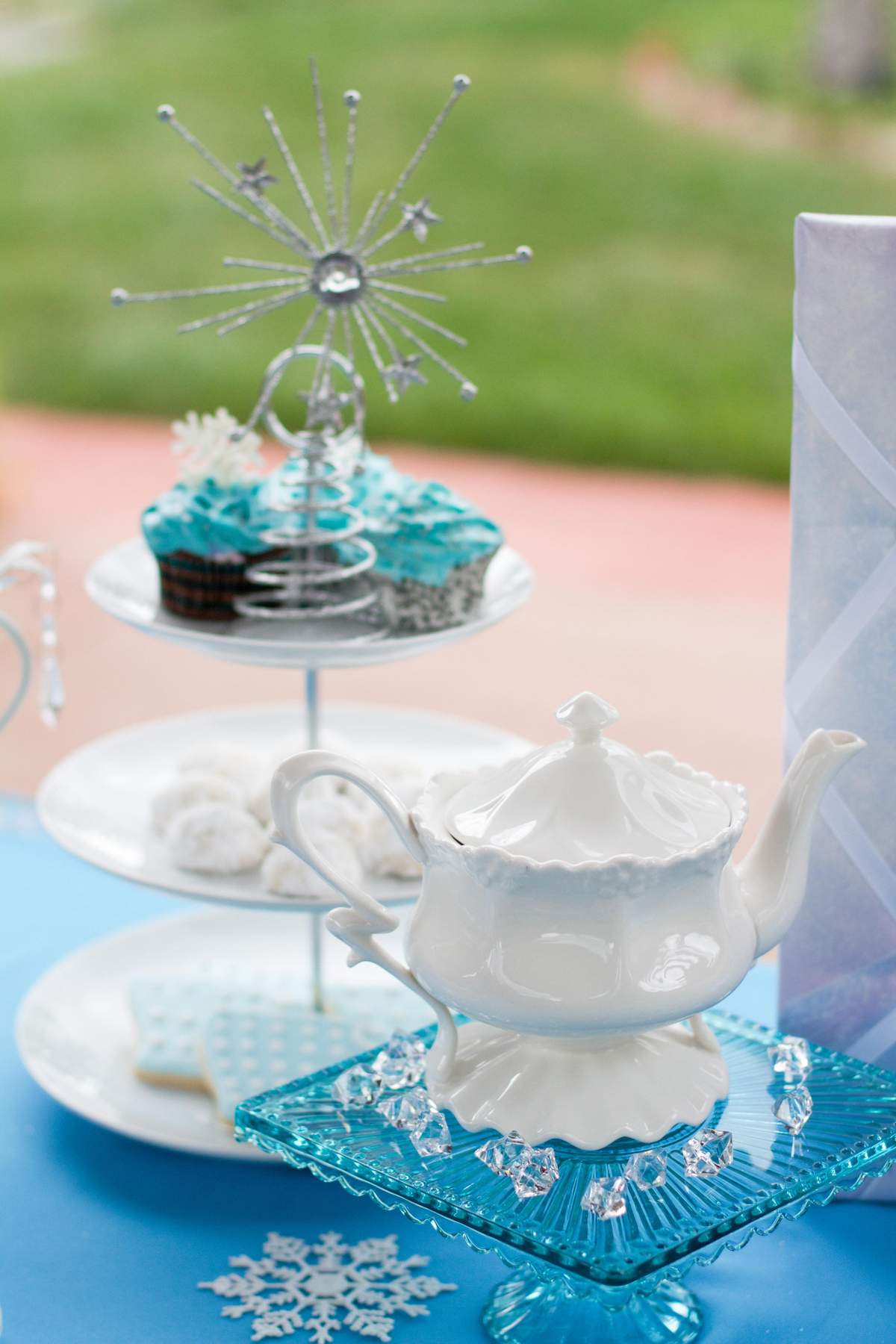 Frozen (Disney) Tea Party Party Ideas | Photo 9 of 10 | Catch My Party
