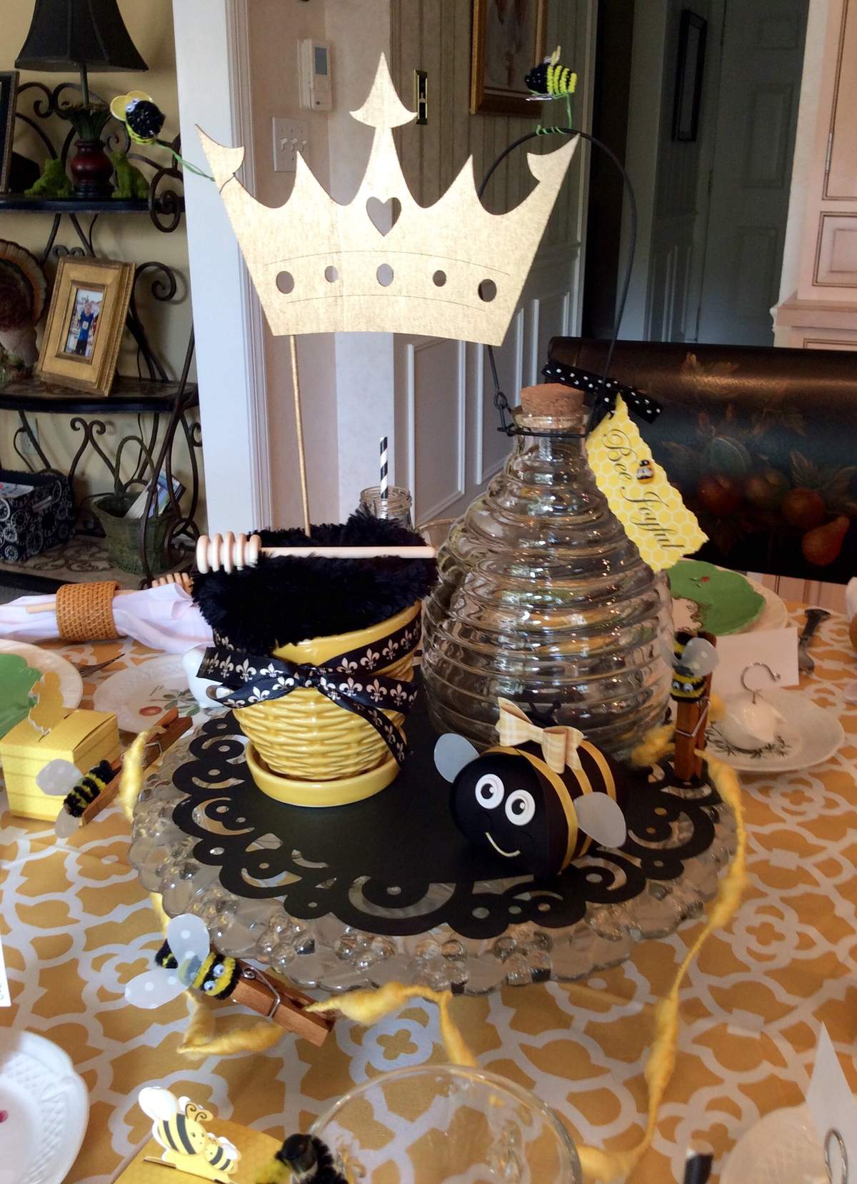 Queen Bee hosts My Favorite Things Party A My Favorite Things Party ...