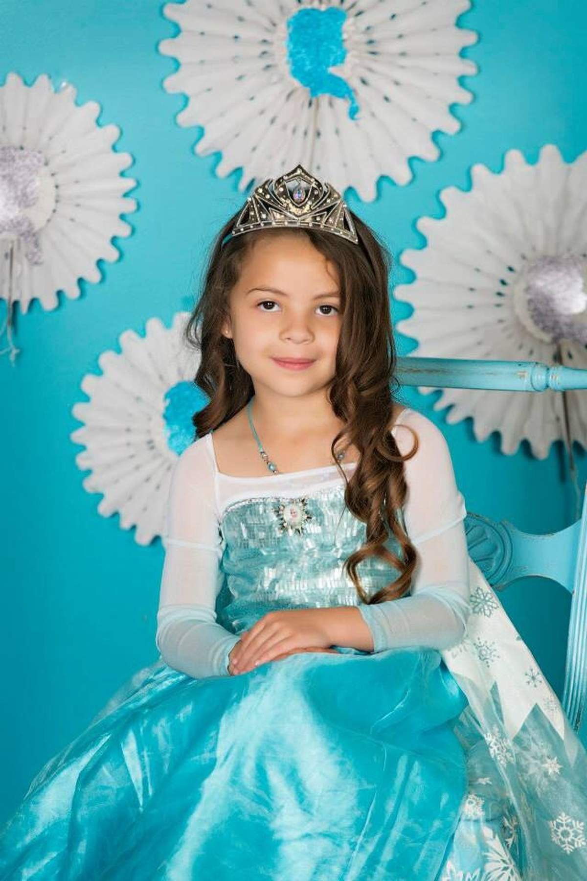 Frozen (Disney) Birthday Party Ideas | Photo 24 of 39 | Catch My Party