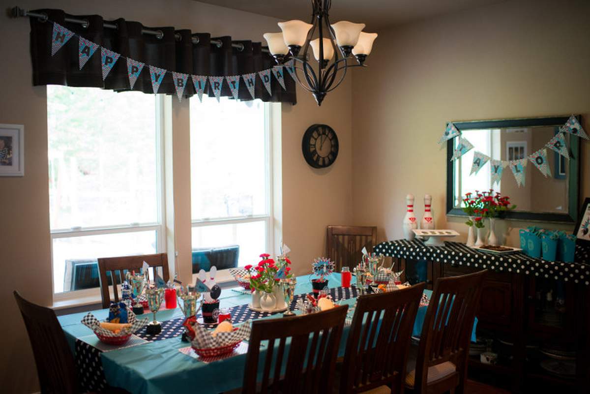 Bowling Birthday Party Ideas | Photo 15 of 18 | Catch My Party