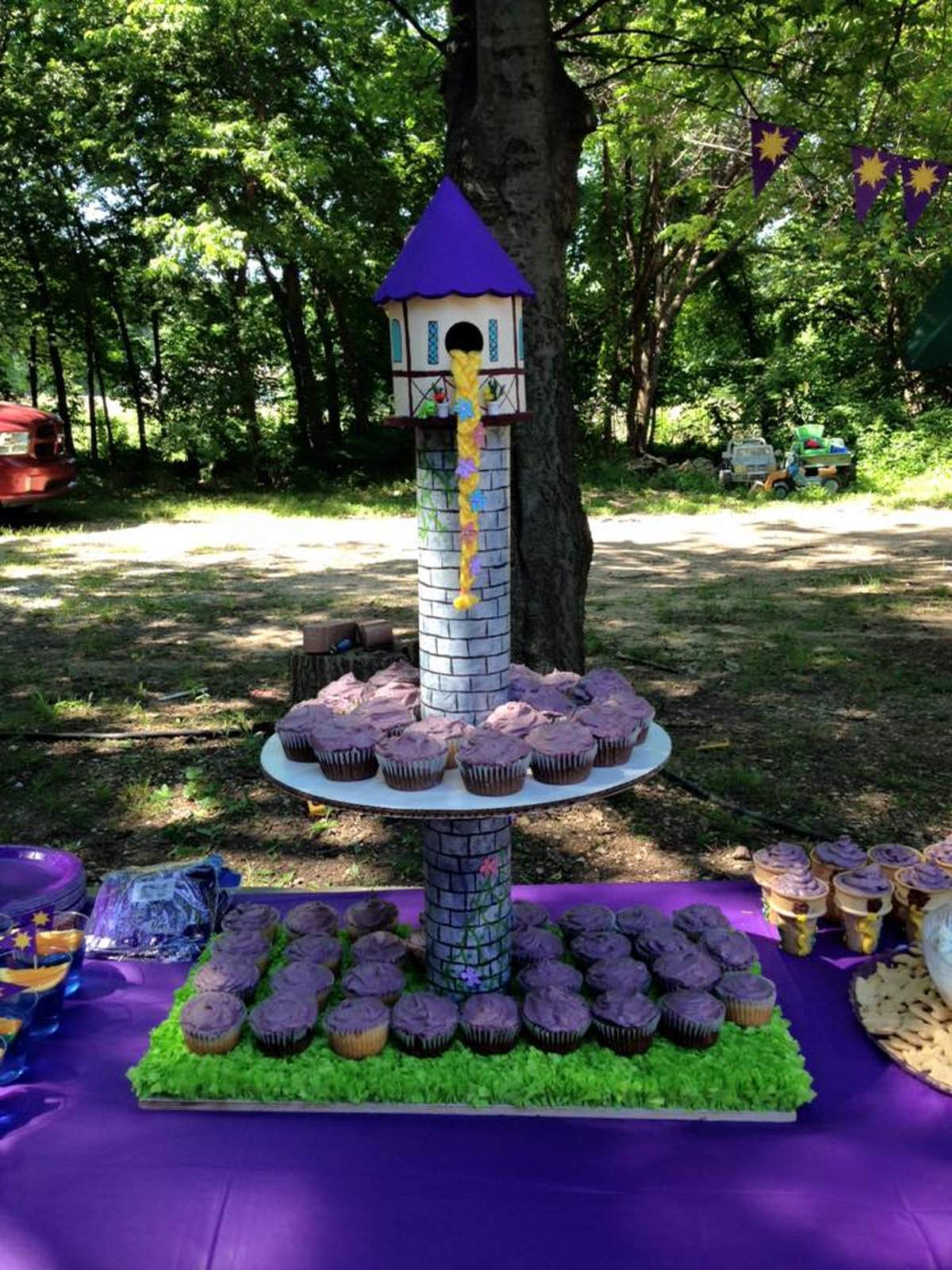 Tangled (Rapunzel) Birthday Party Ideas | Photo 1 of 11 | Catch My Party