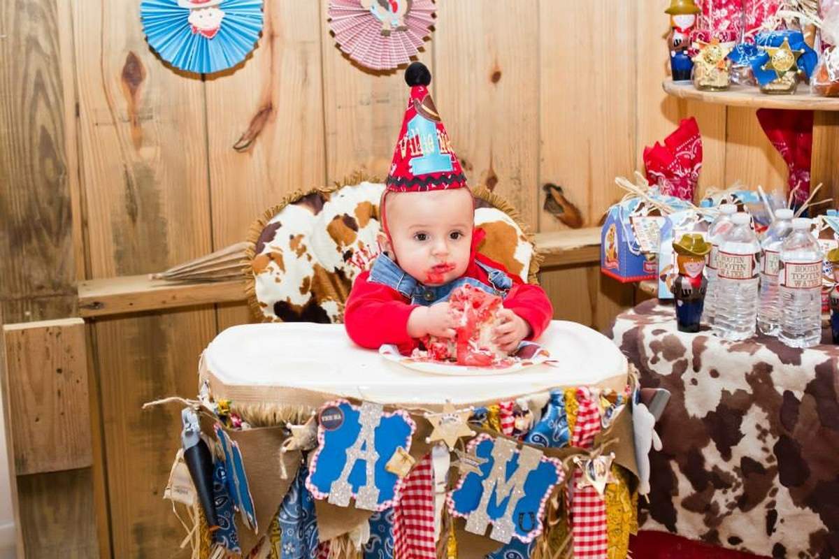 Cowboy Party Birthday Party Ideas | Photo 1 of 78 | Catch My Party