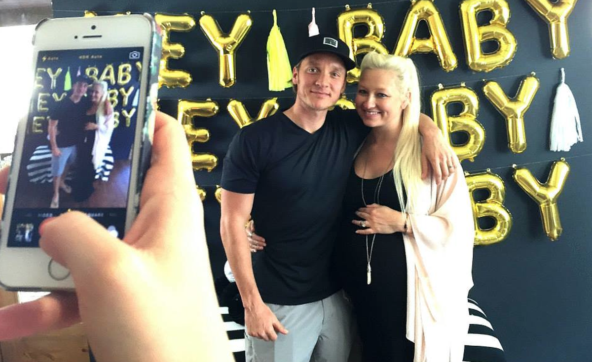 Hey Baby! Baby shower for a little girl. Baby Shower Party Ideas ...