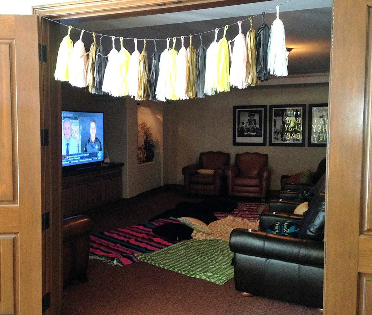 Hey Baby! Baby shower for a little girl. Baby Shower Party Ideas ...