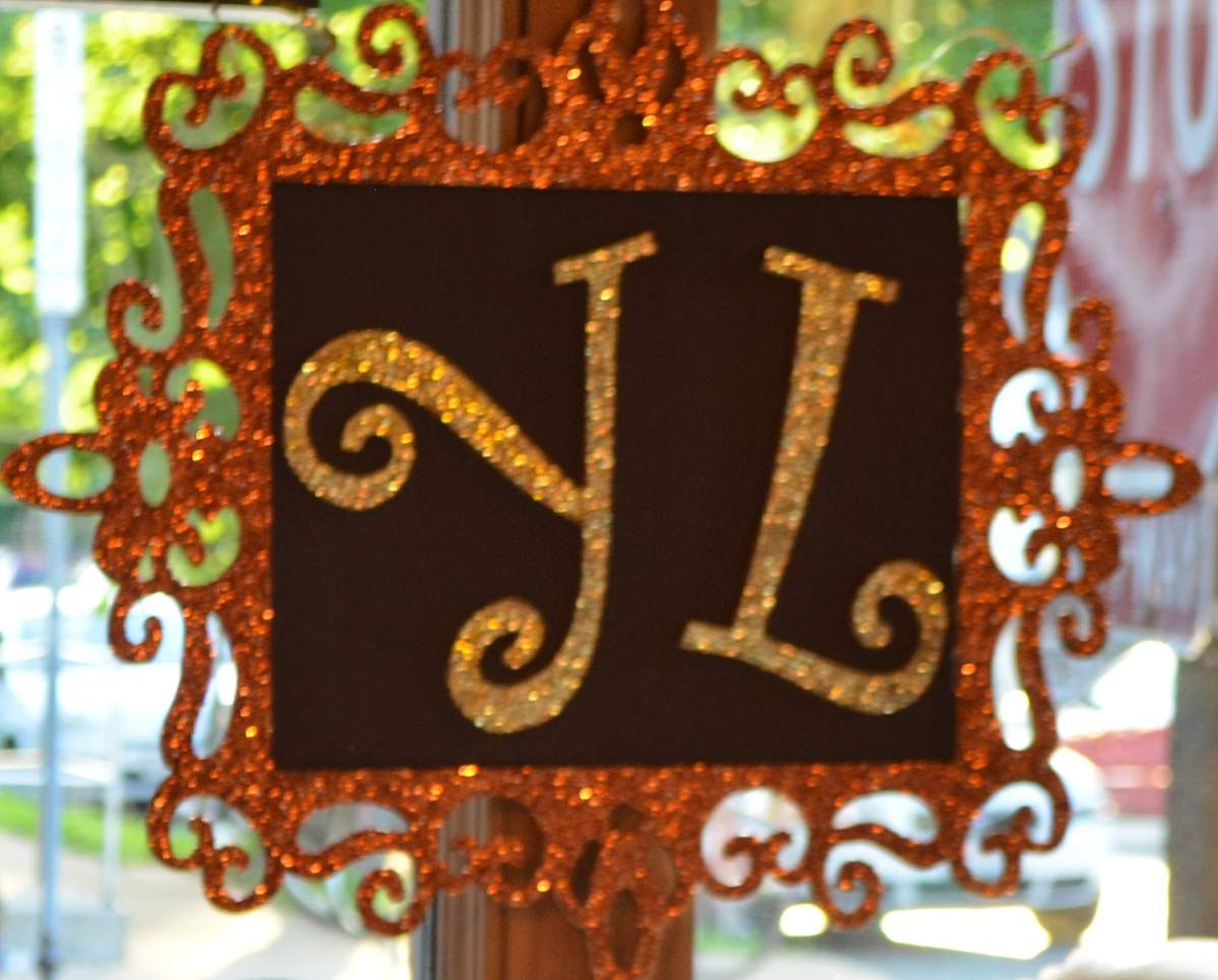 Bling Wedding Party Ideas | Photo 3 of 50 | Catch My Party